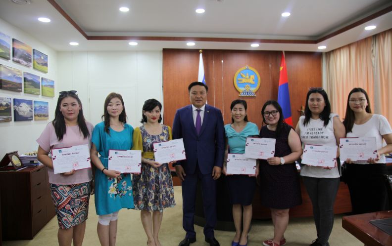 VIP76.mn | “Ногоон паспорт" аяны манлайлагчдыг тодрууллаа