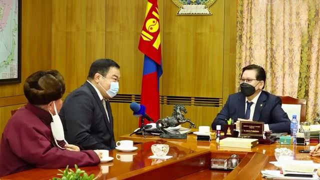 VIP76.mn | УОК-т “Аварга” дээд сургууль 200 хонь хандивлалаа