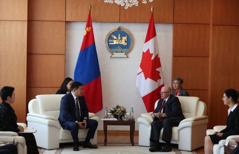 Vip76 Mn Монгол Канадын хамтын ажиллагааг уул уурхайгаас гадна аялал жуулчлал зэрэг бусад