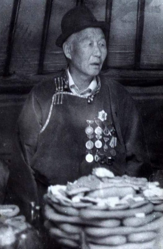 VIP76.mn | Миний мэдэх битүүний өдөр...