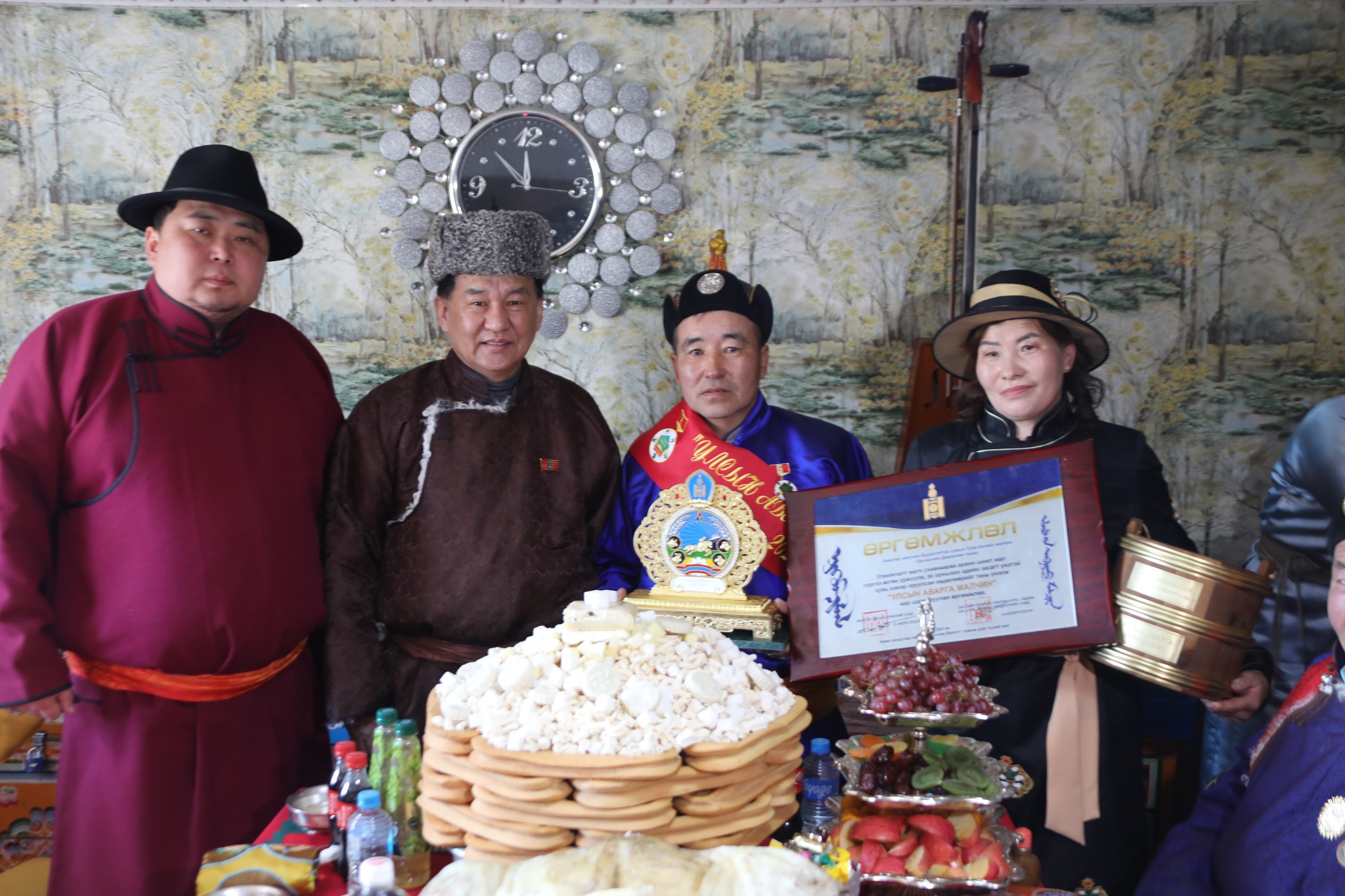 VIP76.mn | Улсын аваргуудад шагнал гардууллаа