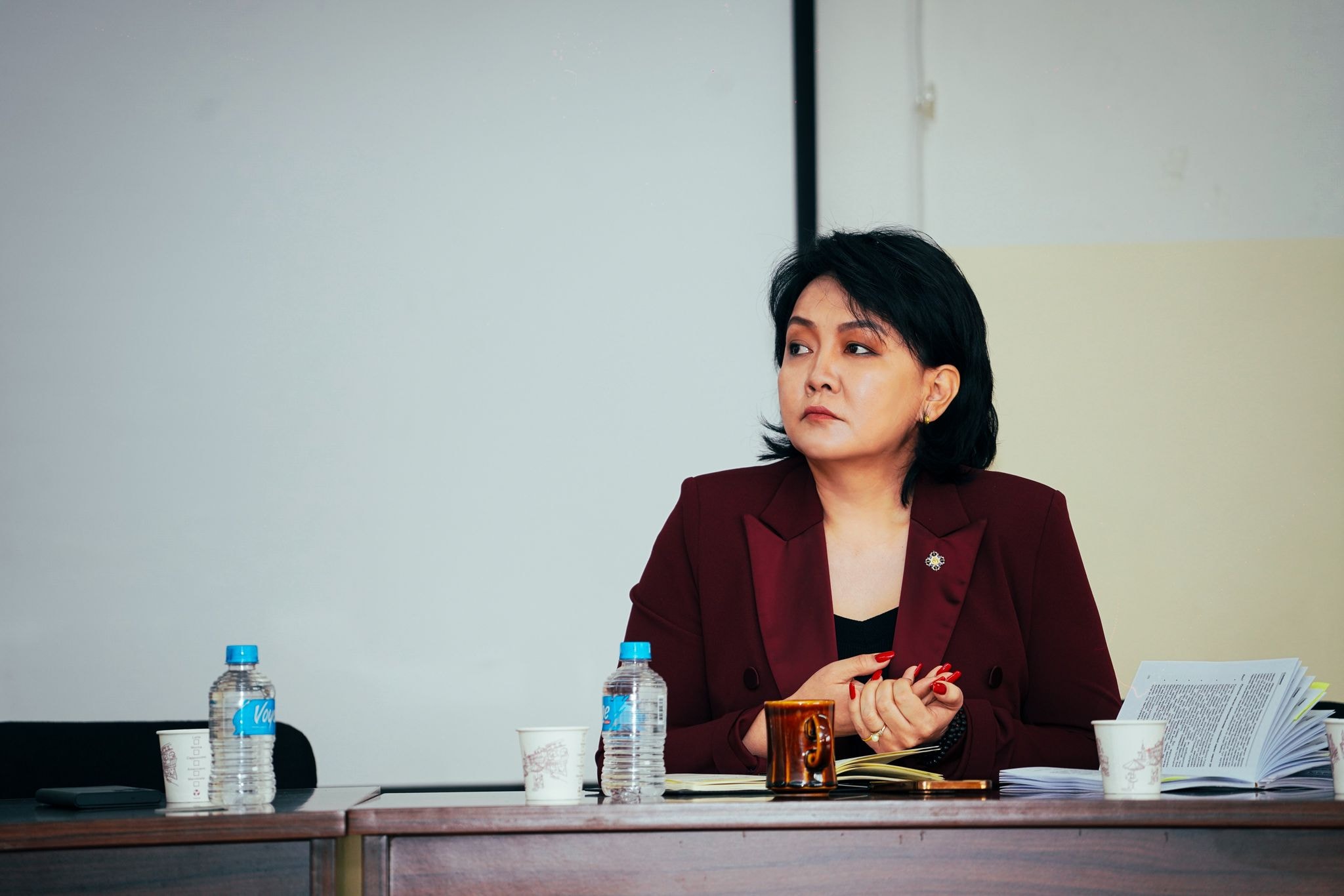 Vip76 Mn Хүүхдийн мөнгийг хүүхэд бүрт олгохыг иргэдийн зүгээс хүсэж байна