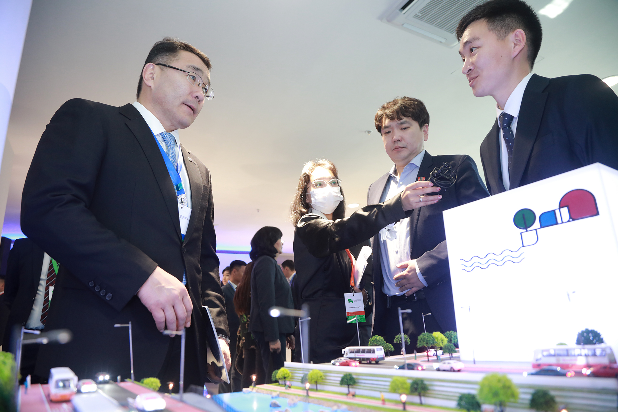 VIP76.mn | Асуудал шийдэж, инновац нутагшуулах төслүүд