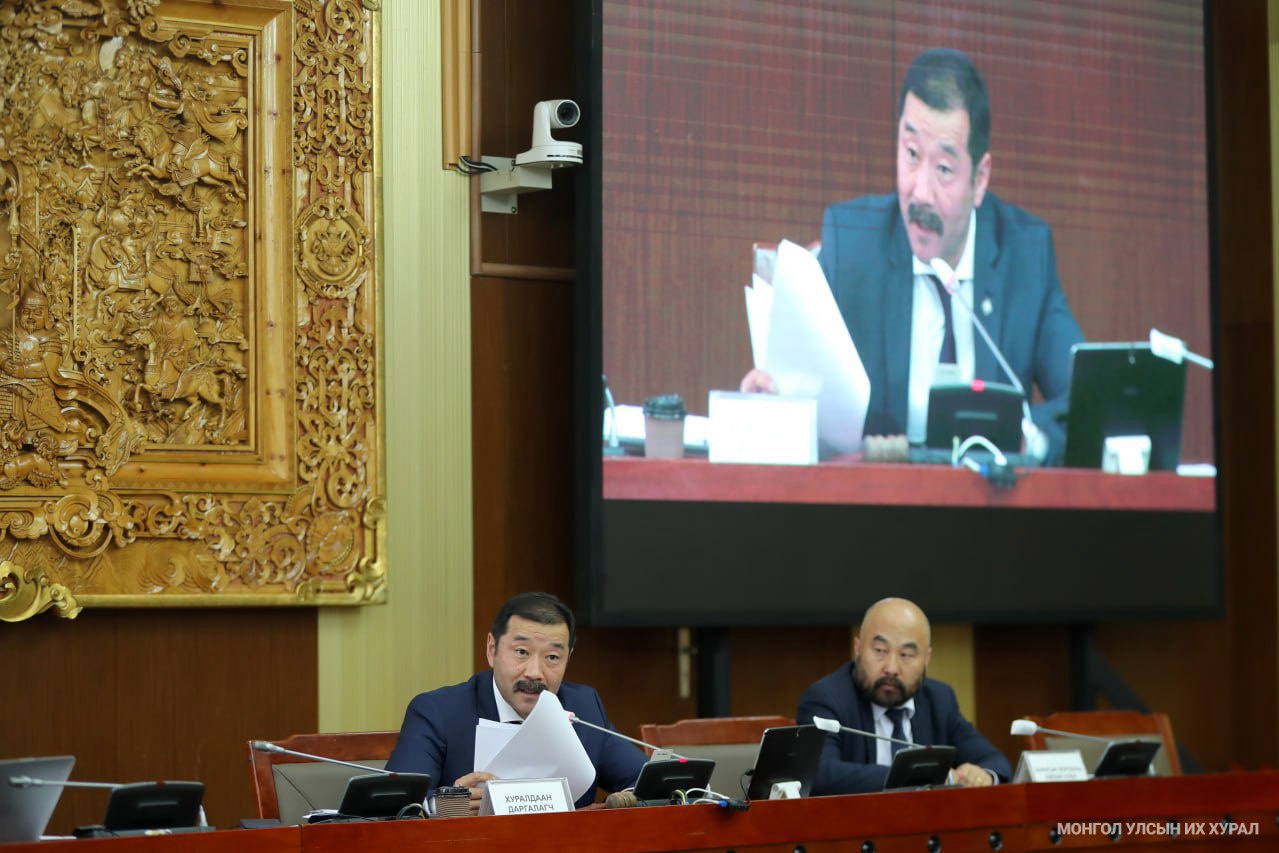 Vip76 Mn Хуулийн төслийн анхны хэлэлцүүлэг хийлээ