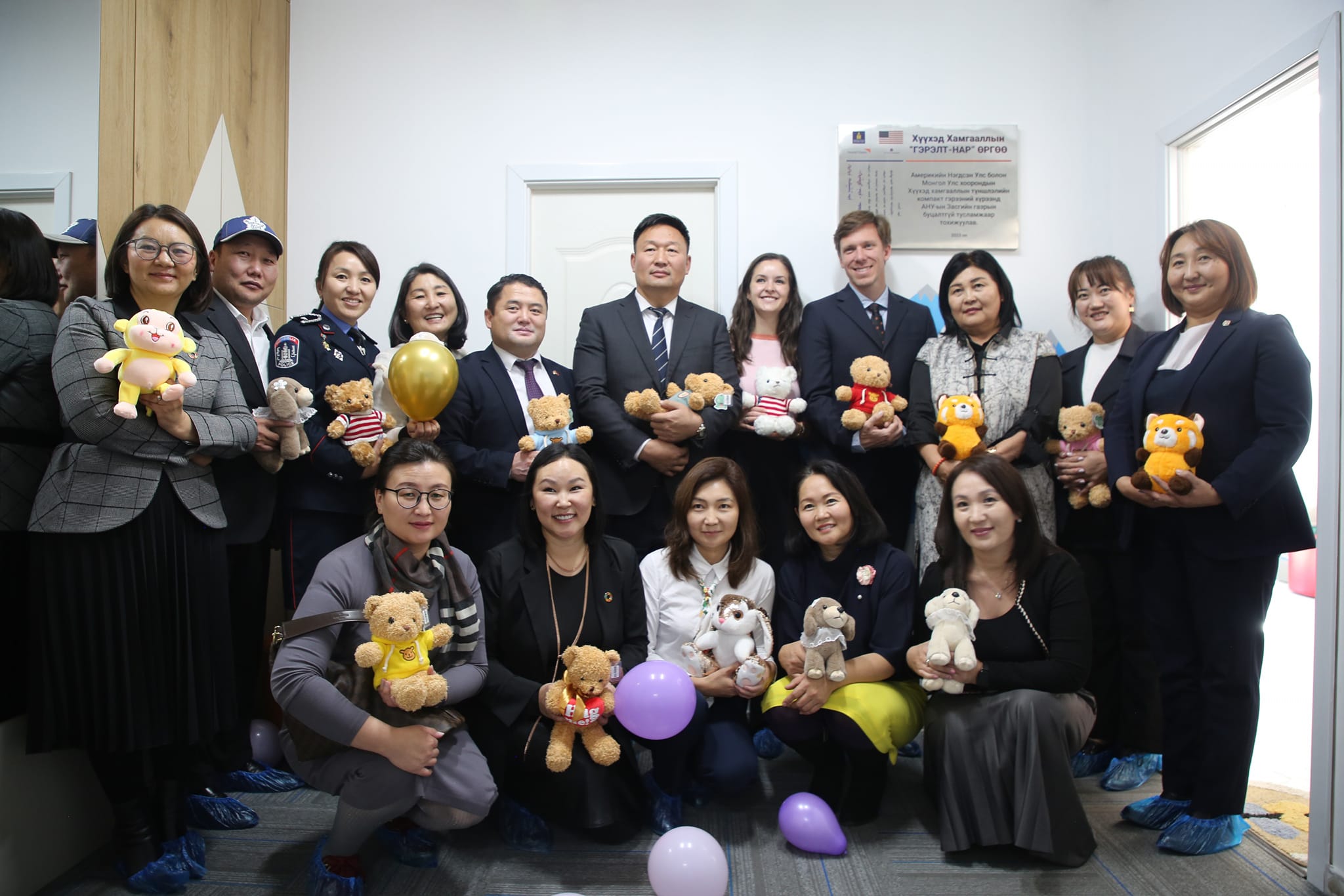 VIP76.mn | Хүүхэд хамгааллын үйлчилгээ үзүүлэх төв шинээр нээгдлээ