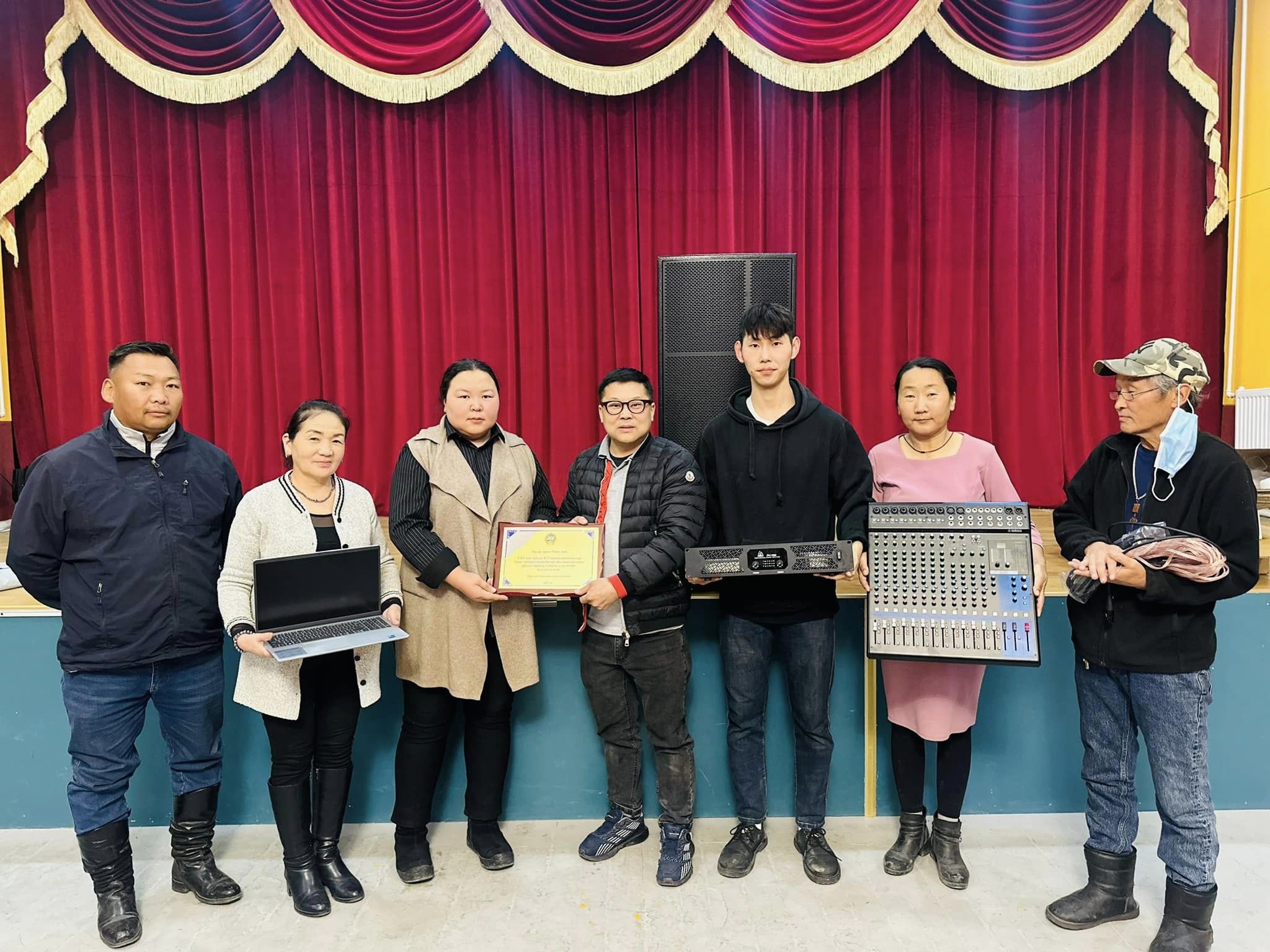 VIP76.mn | Сумдын Соёлын төв шинэ техник хэрэгсэлтэй боллоо