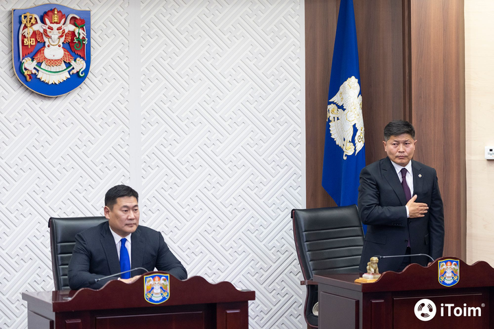 Vip76 Mn Хот тосгоны эрх зүйн байдлын тухай хуулийн төсөл Хотын иргэд татвар төлж захирагчаа