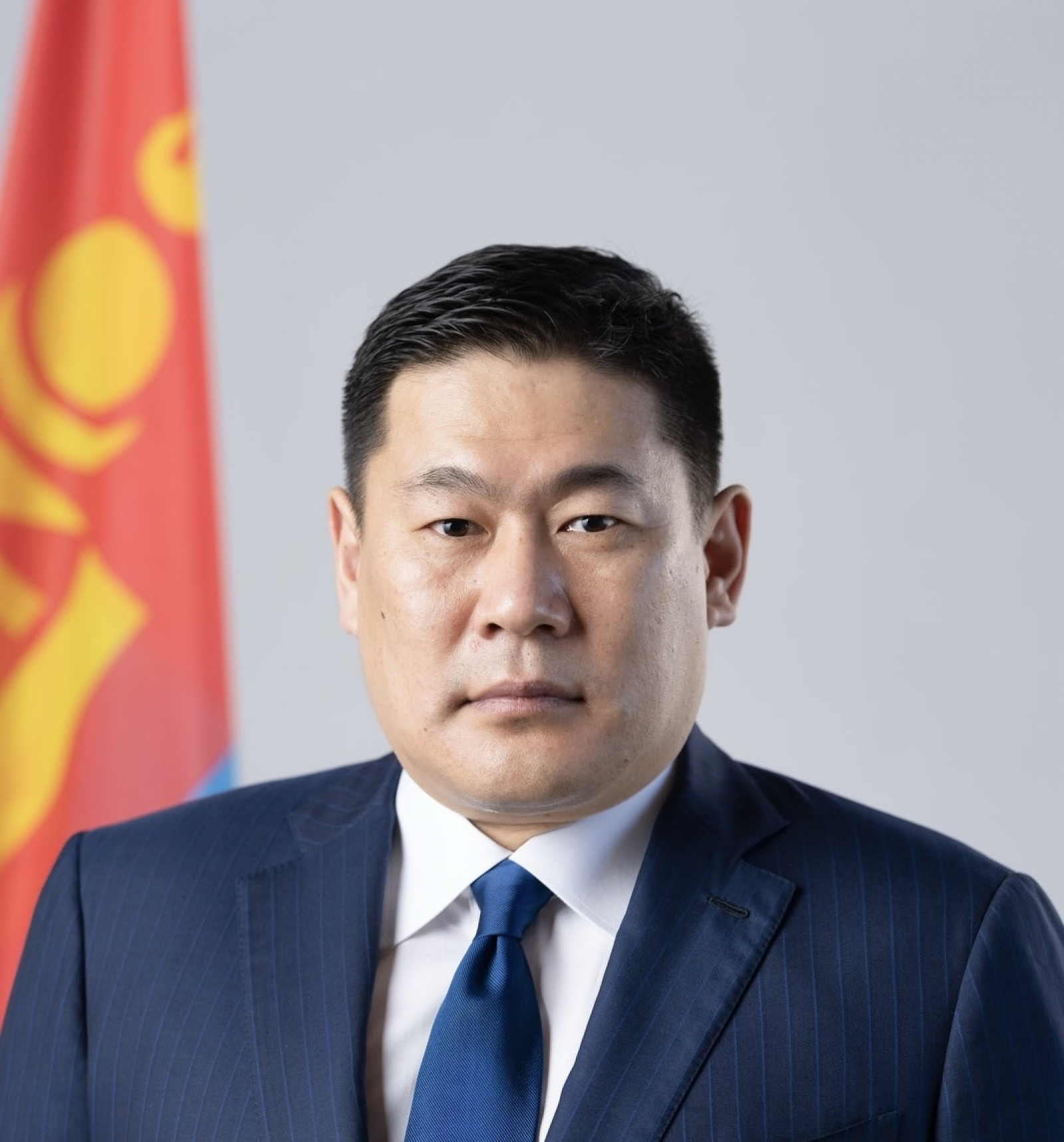 Vip76 Mn МОНГОЛ УЛСЫН ЕРӨНХИЙ САЙД Л ОЮУН ЭРДЭНЭ ШИНЭ ЖИЛИЙН МЭНДЧИЛГЭЭ ДЭВШҮҮЛЭВ