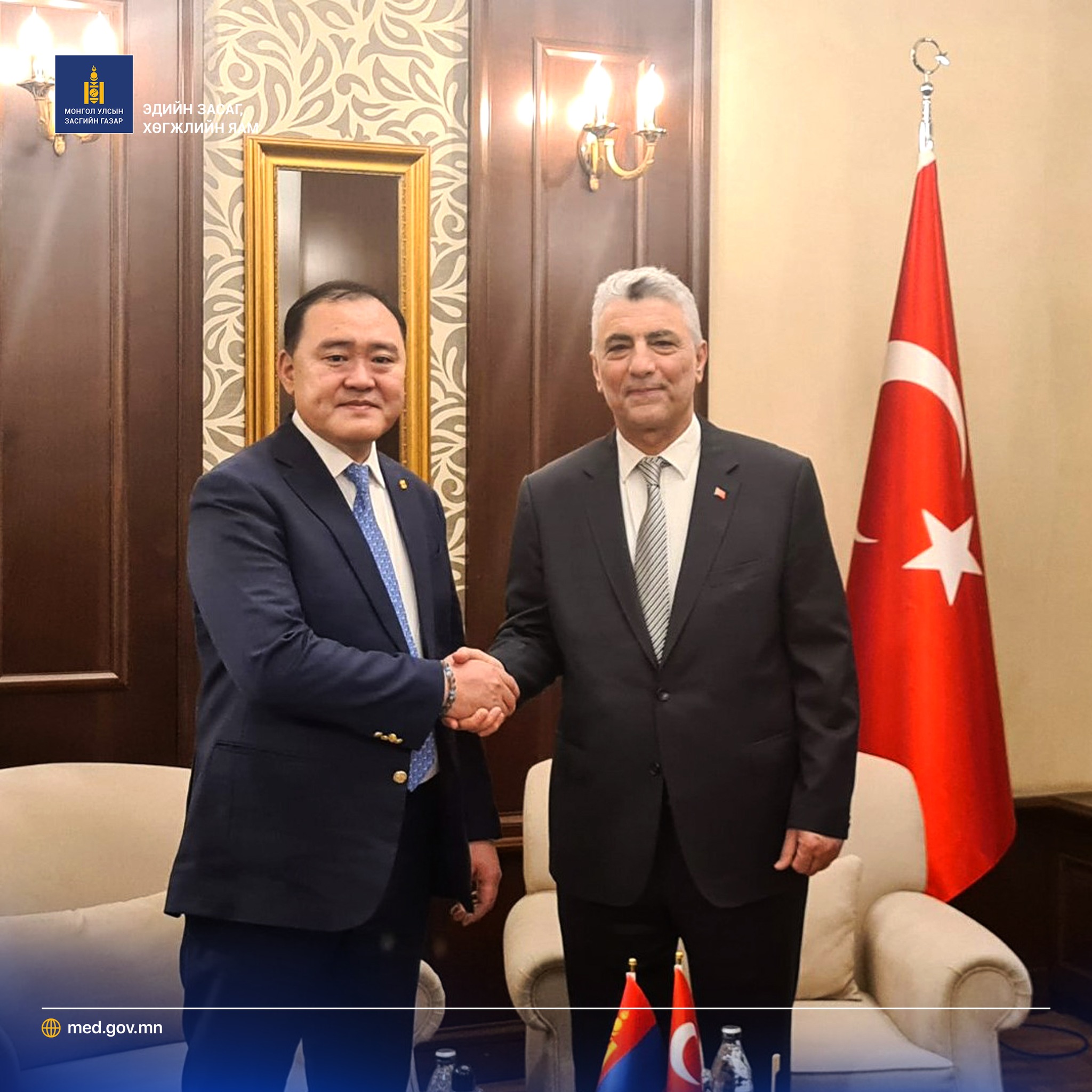 VIP76.mn | Хоёр талын хамтын ажиллагаа, цаашид хэрэгжүүлэх арга хэмжээний талаар санал солилцов