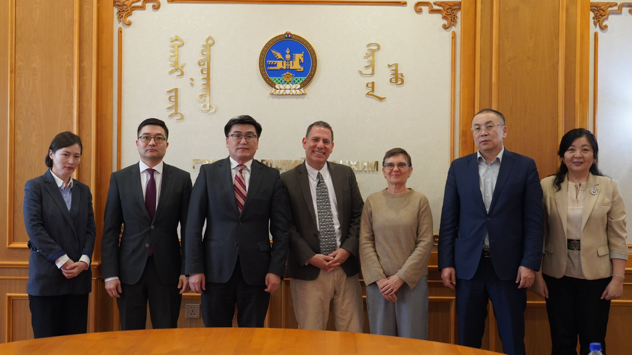 VIP76.mn | АЗИЙН ПРО БОНО ЧУУЛГА УУЛЗАЛТЫГ САНААЧЛАГЧ “BABSEACLE” БАЙГУУЛЛАГЫН ЕРӨНХИЙ ЗАХИРАЛ ...